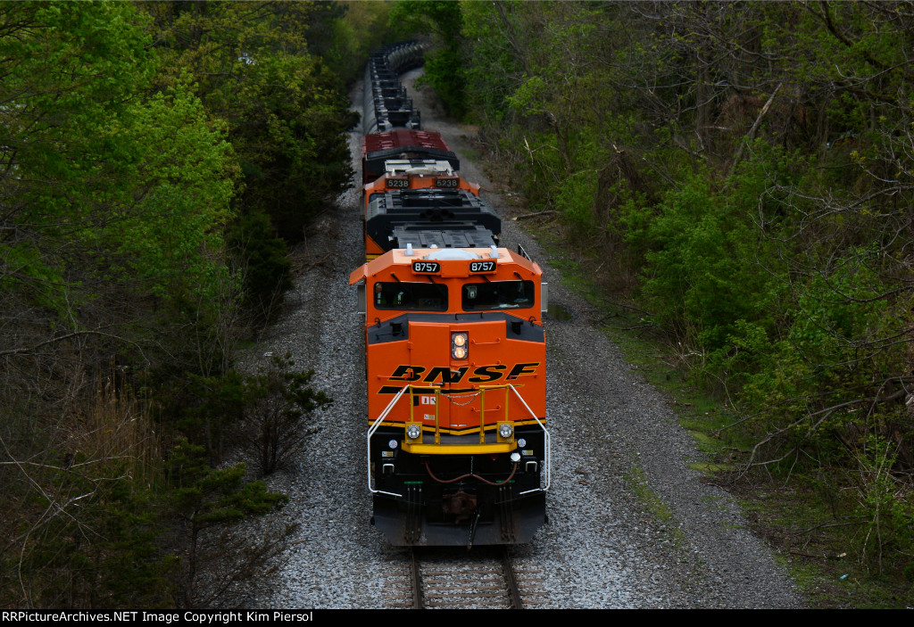 BNSF 8757 CSX Train K041 Crude Oil Empties